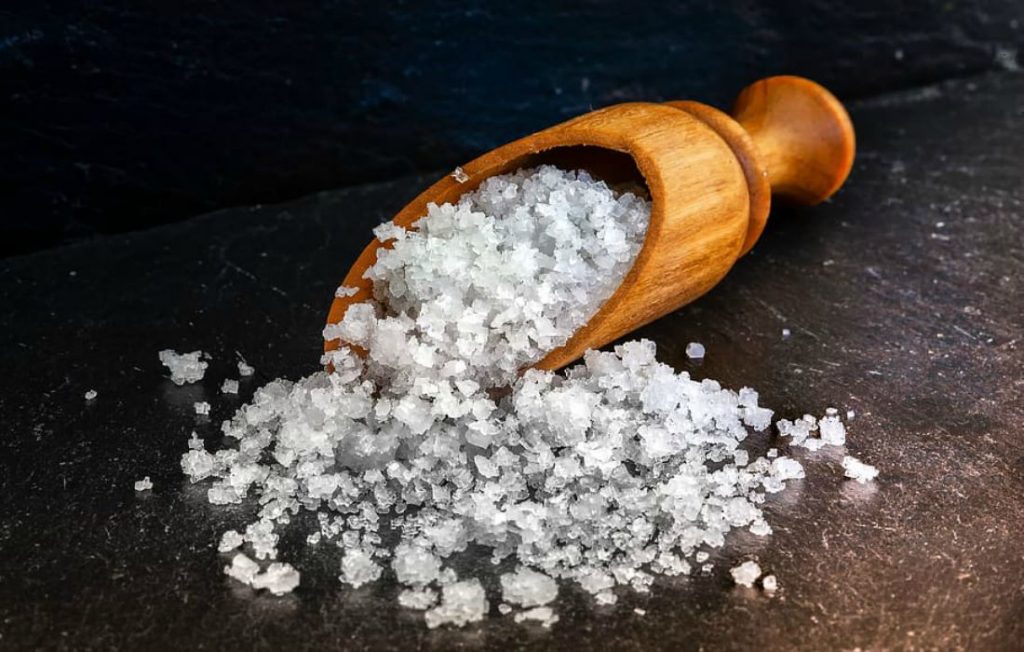 7 Astounding Beauty Benefits of Sea Salt You Should Know