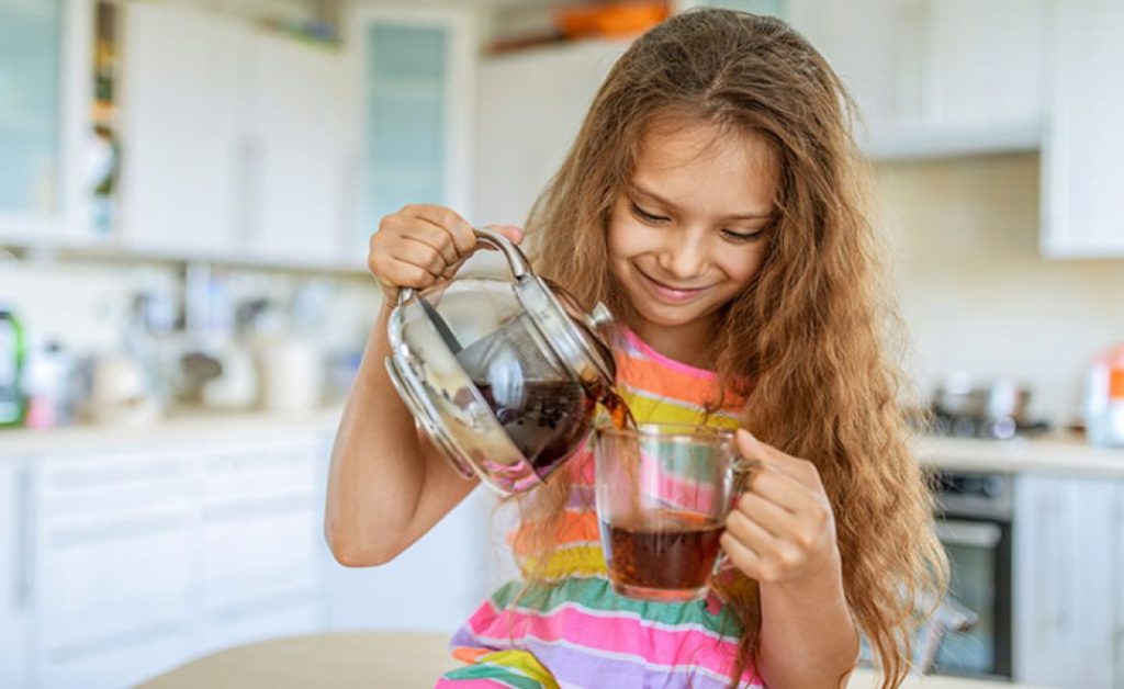 6 Healthful Choice of Herbal Teas For Your Kids This Season