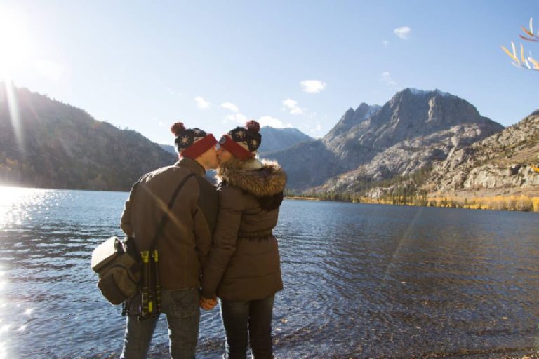A Romantic Rendezvous Under Mammoth Lakes’ Starlit Skies - Lifeandtrendz