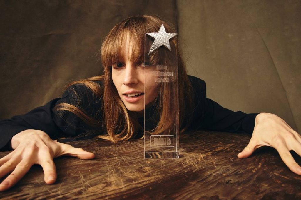Maya Hawke Receives an IMDb STARmeter Award at SXSW 2026 | Lifeandtrendz